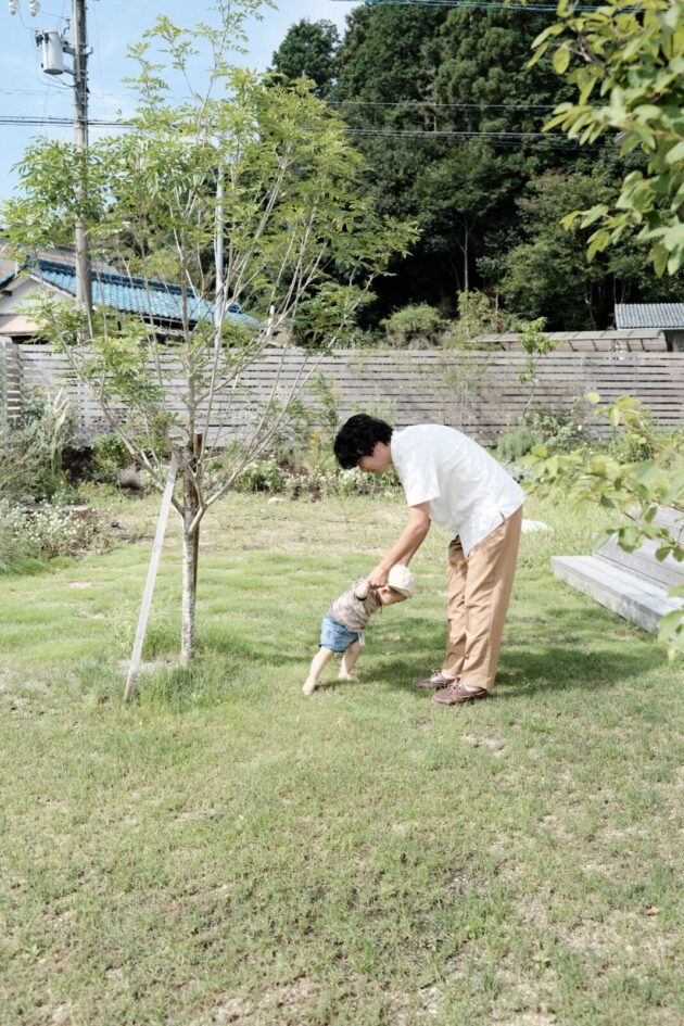 【あの人の暮らしが素敵な理由】繋がりを大切にした小さな平屋〜お庭づくりとハーブのある暮らし（hikaniwaさん） | ムクリ[mukuri]